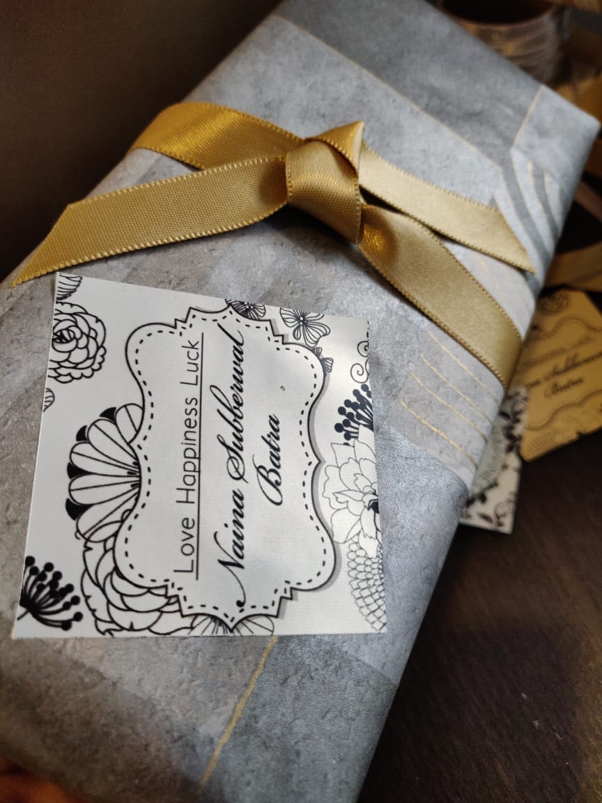 Personalised Golden Gift labels - Floral /Label Shabel – Labelshabel